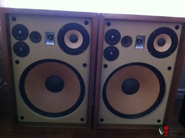 AKAI SW 175 Photo #424564 - Canuck Audio Mart