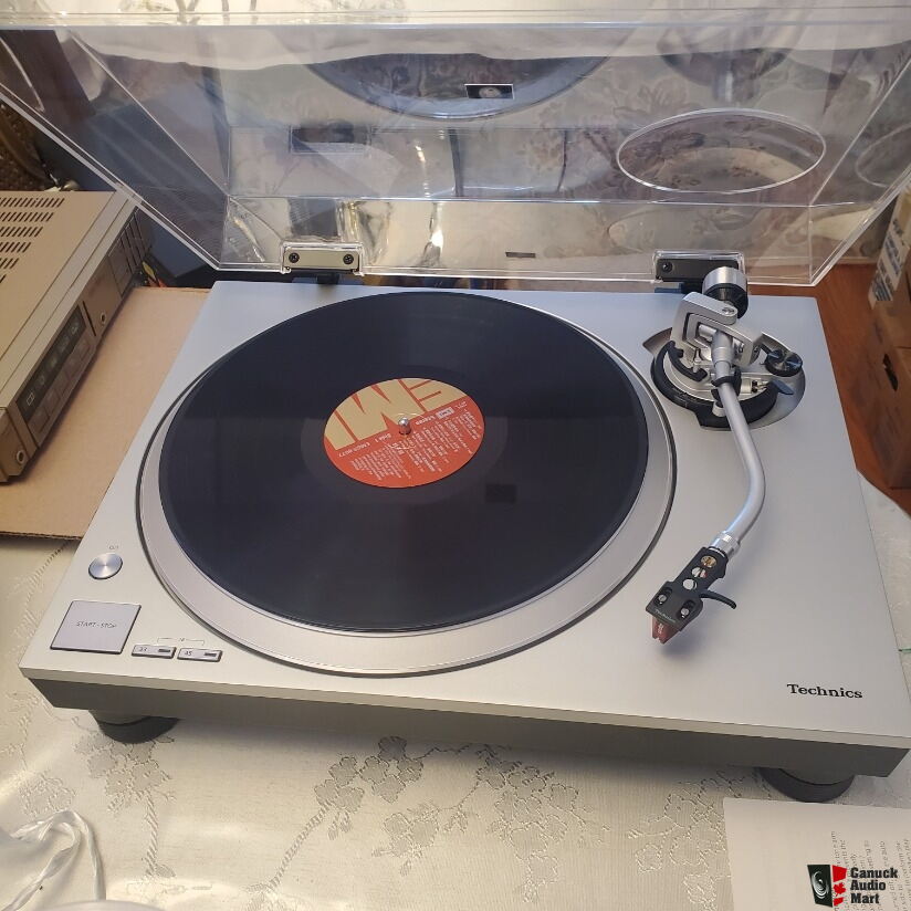 Technics SL 1500C Turntable built in phono preamp Current Model Photo ...