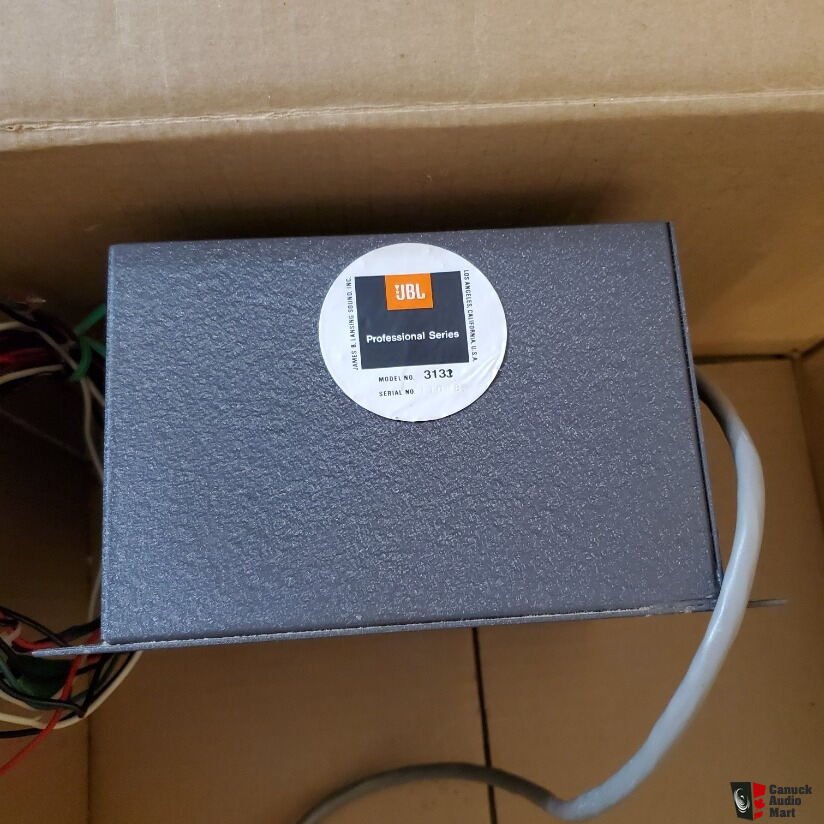 JBL Crossovers 3133 / 3133a pair Photo #4263795 - US Audio Mart