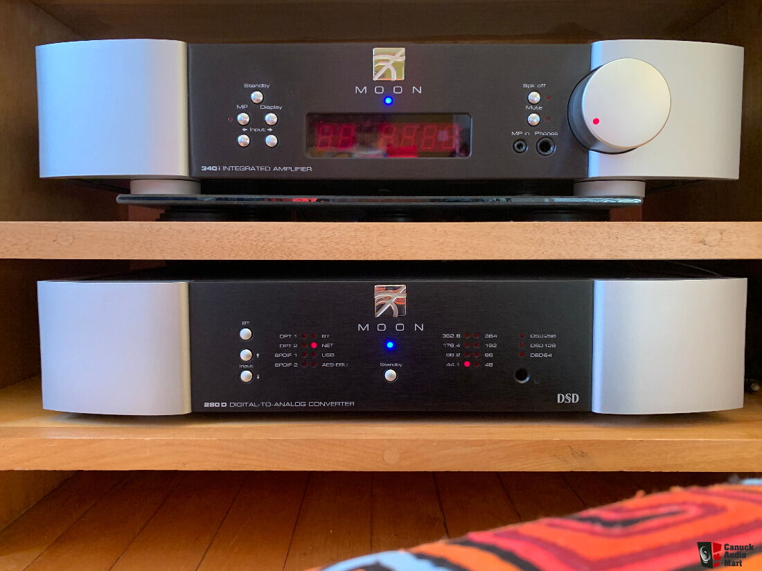 Simaudio Moon Neo 340i Silver and Black For Sale - US Audio Mart
