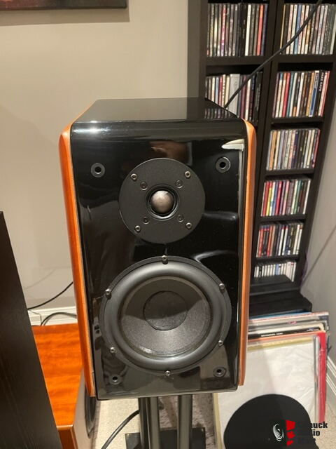 Usher X-718 Speakers For Sale - US Audio Mart