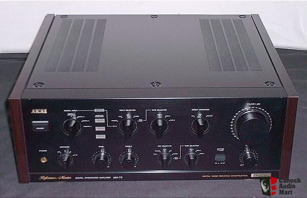 Akai Reference Master AM-73 Digital Integrated Amplifier in stunning ...