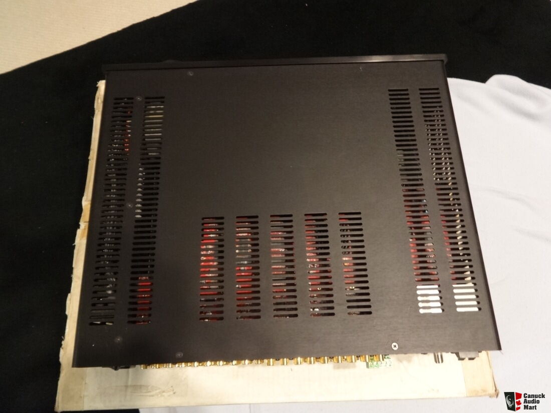 Anthem Statement D2 Pre-amp/Processor with New Remote, Taking Offers ...