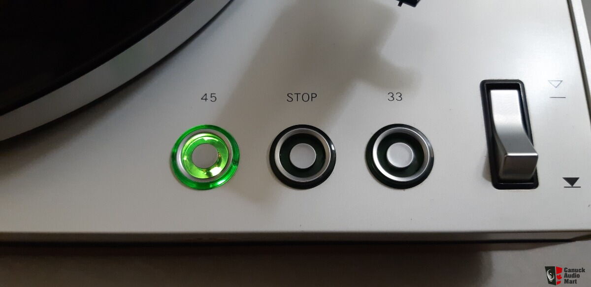 Philips GA212 Turntable Photo #4291778 - US Audio Mart