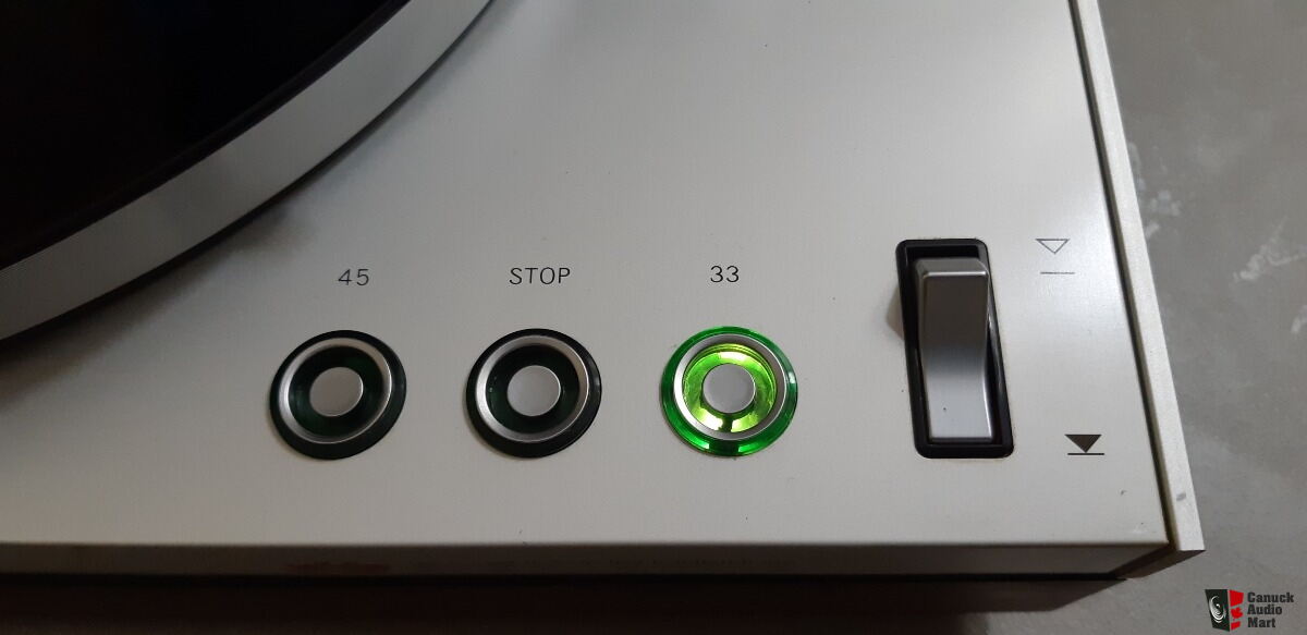 Philips GA212 Turntable Photo #4291780 - US Audio Mart