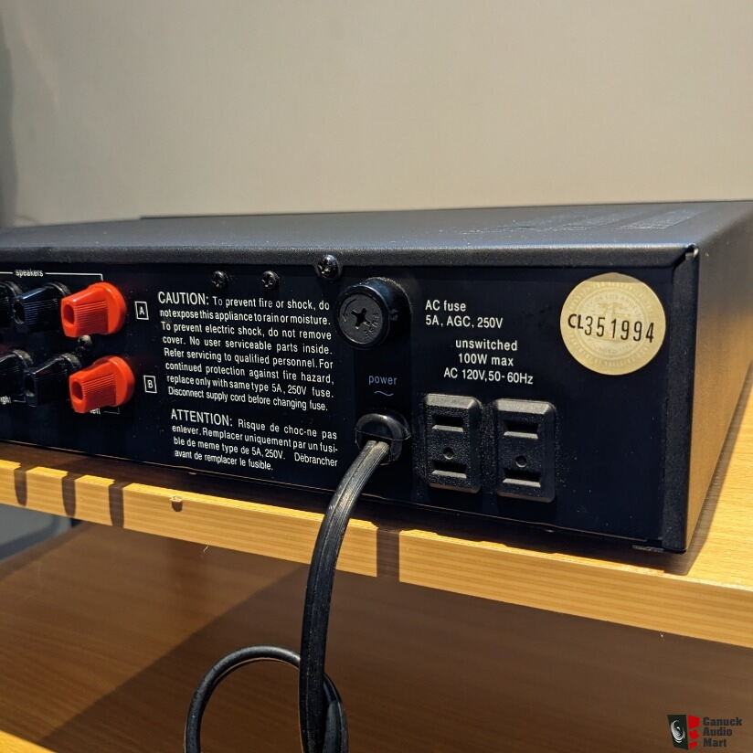 Adcom GFA-535 power amplifier Photo #4296009 - Canuck Audio Mart