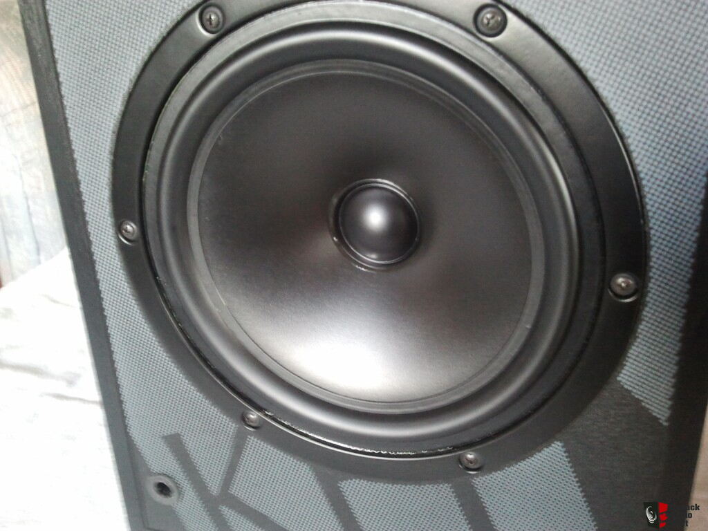 KEF C45 Bookshelf Speakers Photo #429912 - Canuck Audio Mart