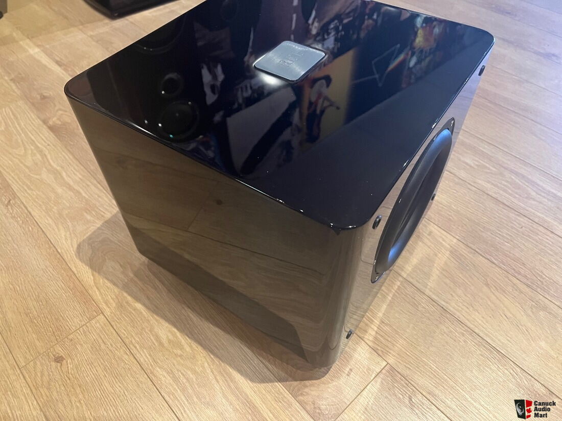 Rel T7x (Gloss Black) Photo #4299599 - Canuck Audio Mart
