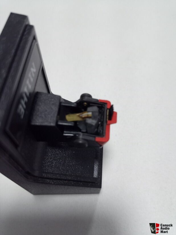 Rare genuine Shure N111HE stylus in the box Photo #4301622 - US Audio Mart