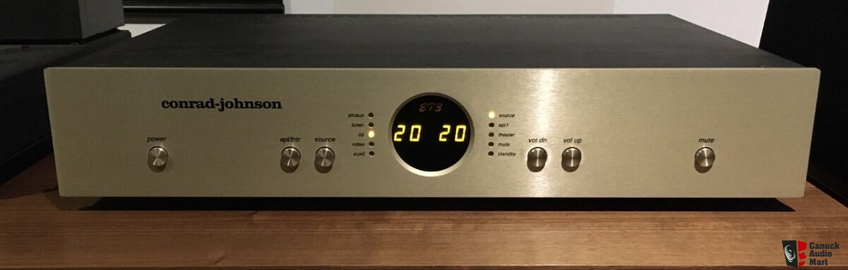 Conrad Johnson Classic 62 Power Amplifier and ET3 Line Stage Combo ...