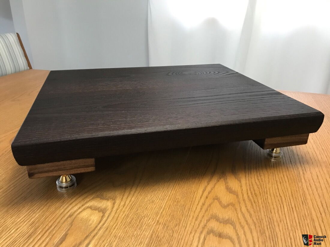 Roasted Ash Amplifier Stand Photo #4307366 - UK Audio Mart