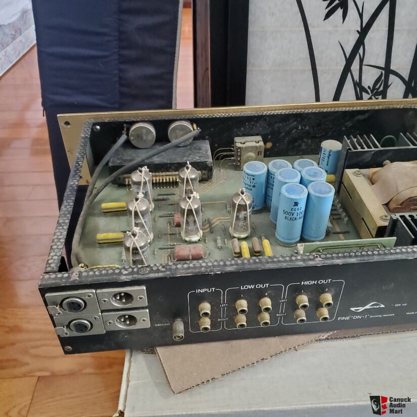 Fine Tube Electronic Active Crossover Photo #4311817 - Canuck Audio Mart