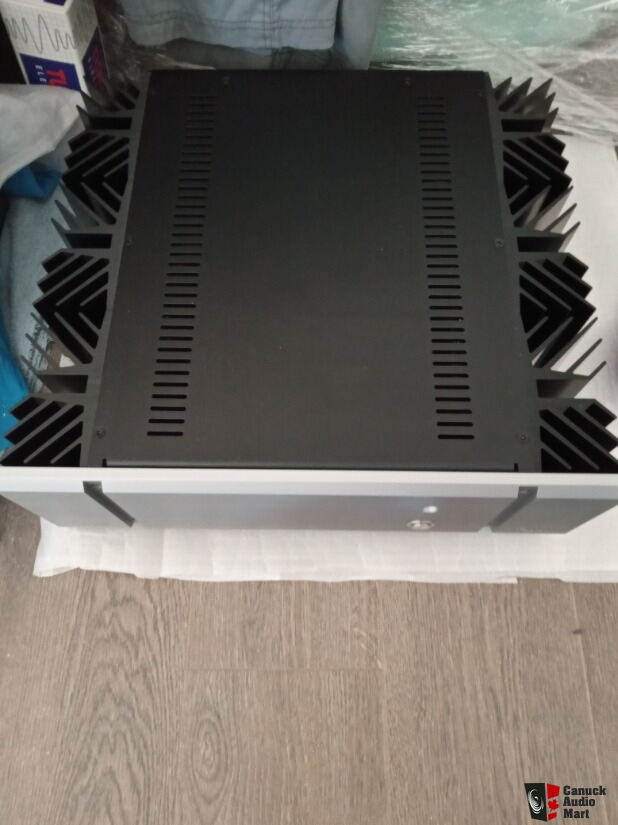 Pass Labs XA25 SE power amplifier in mint condition! Sale Pending Photo ...