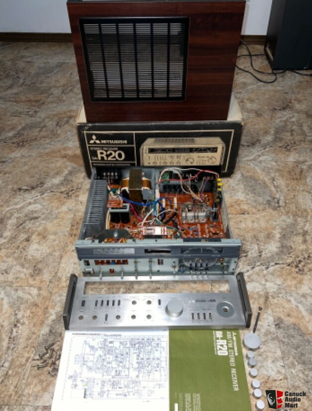 Refurbished 1981 Mitsubishi DA-R20 Receiver BIG Top of the line ...