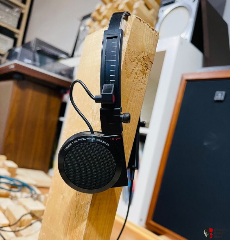 Denon AH-D6 Stereo Headphones Photo #4331170 - Canuck Audio Mart