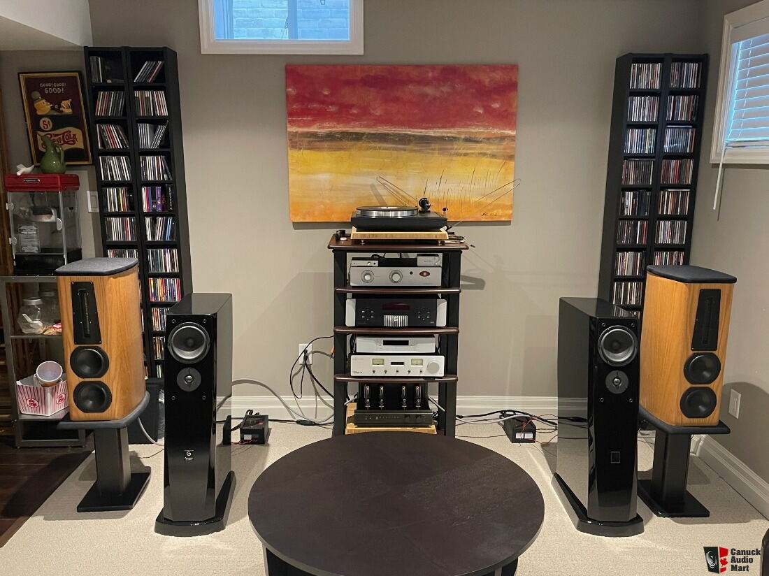 Newform Research 258 Ribbon Monitor Photo #4334467 - Canuck Audio Mart
