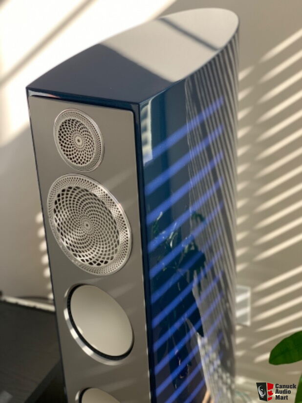 Paradigm Persona 3f - Aria Metalic Blue For Sale - Canuck Audio Mart