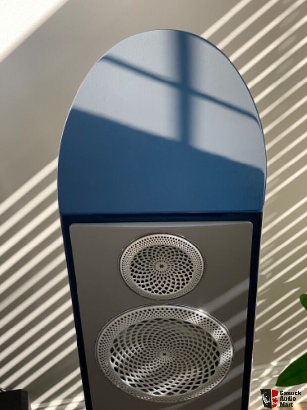 Paradigm Persona 3f - Aria Metalic Blue Photo #4335519 - Canuck Audio Mart