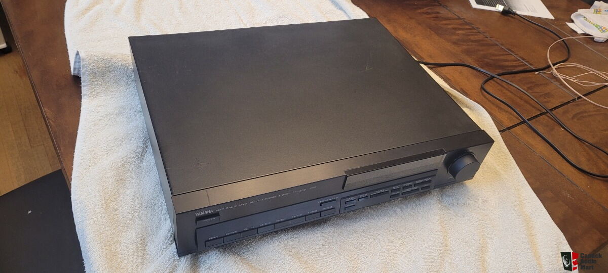 Yamaha TX 1000U Tuner Photo #4340882 - Canuck Audio Mart