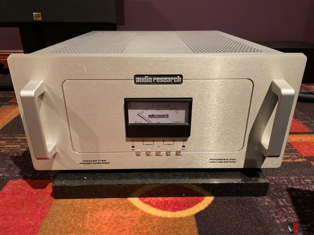 Audio Research (ARC) REF 250 Monoblocks Photo #4349442 - Canuck Audio Mart