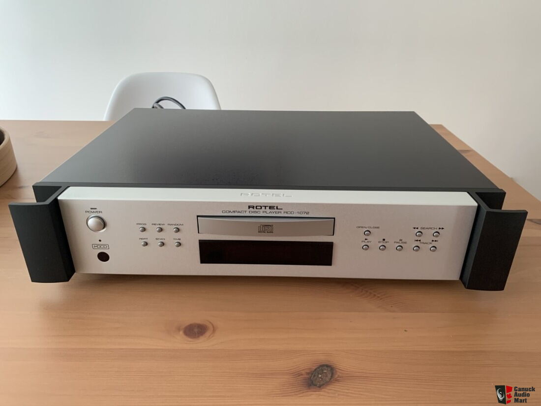 Rotel RCD-1072 CD Player - with Box and Remote Photo #4363166 - Canuck ...