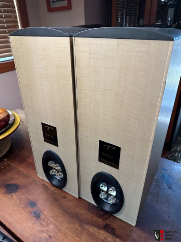 PRICE DROP: Paradigm Studio 40v3 Bookshelf Speakers In Sycamore Finish ...