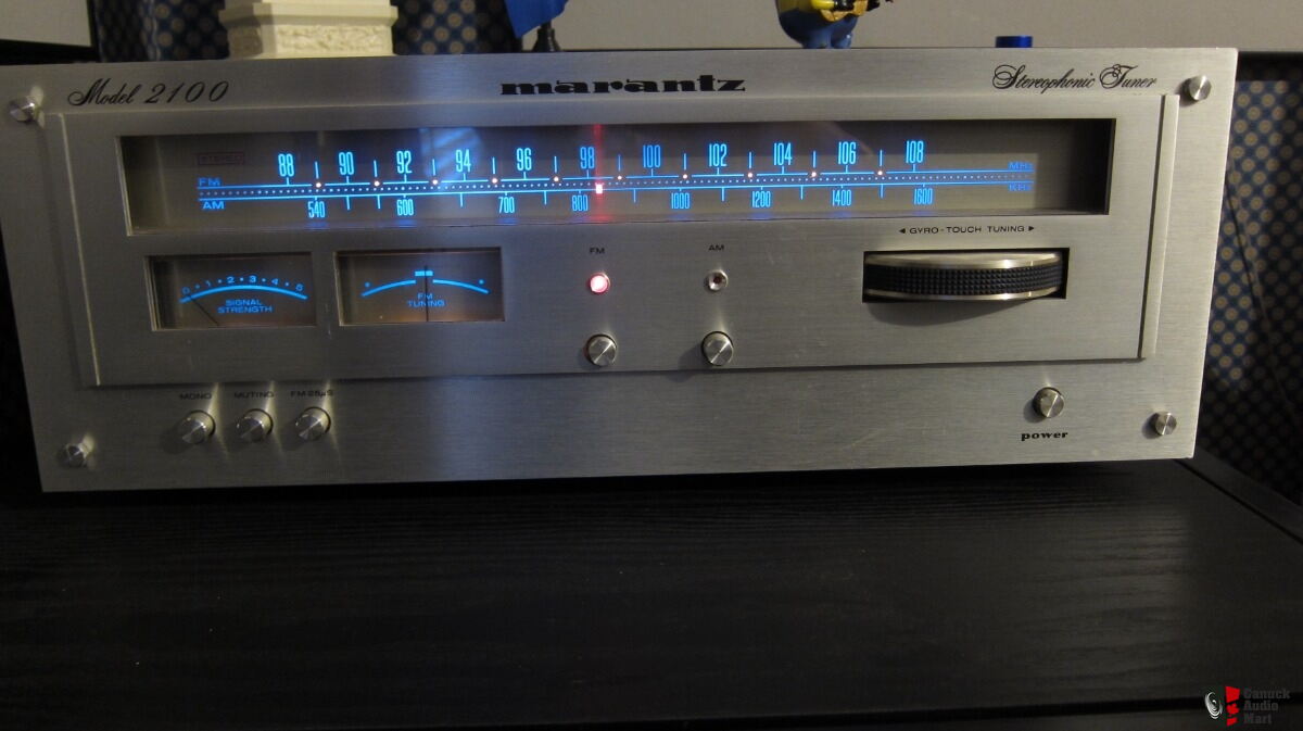 Marantz 2100 Tuner in excellent condition!!!