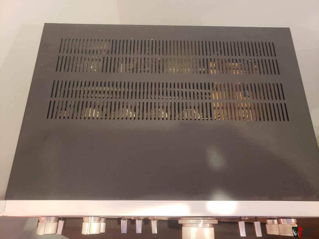 Hitachi HA-410 Photo #4381599 - Canuck Audio Mart