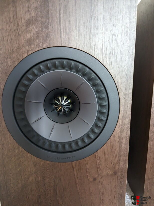Kef Q150 Walnut with optional grills Photo #4384928 - Canuck Audio Mart