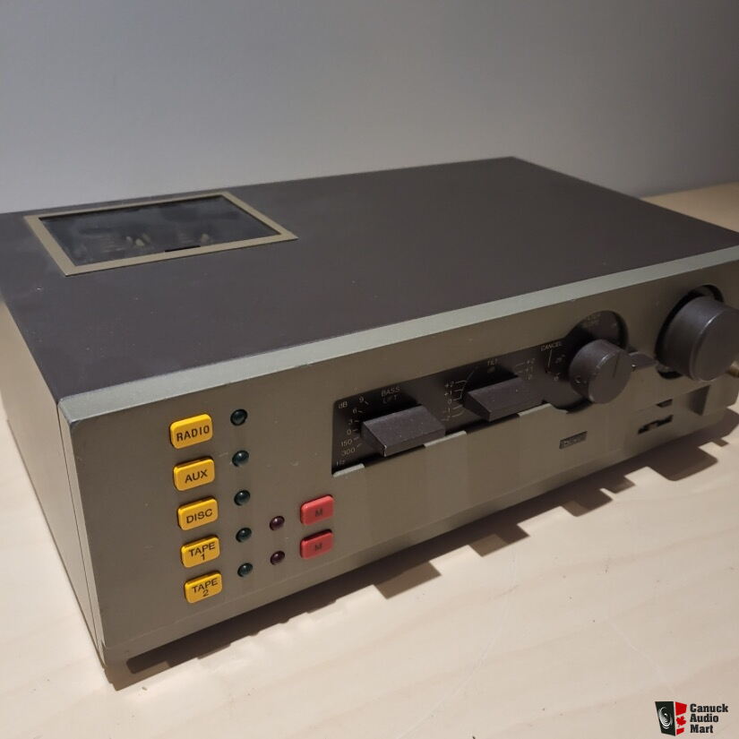 Quad 44 pre amplifier Photo #4386403 - Canuck Audio Mart