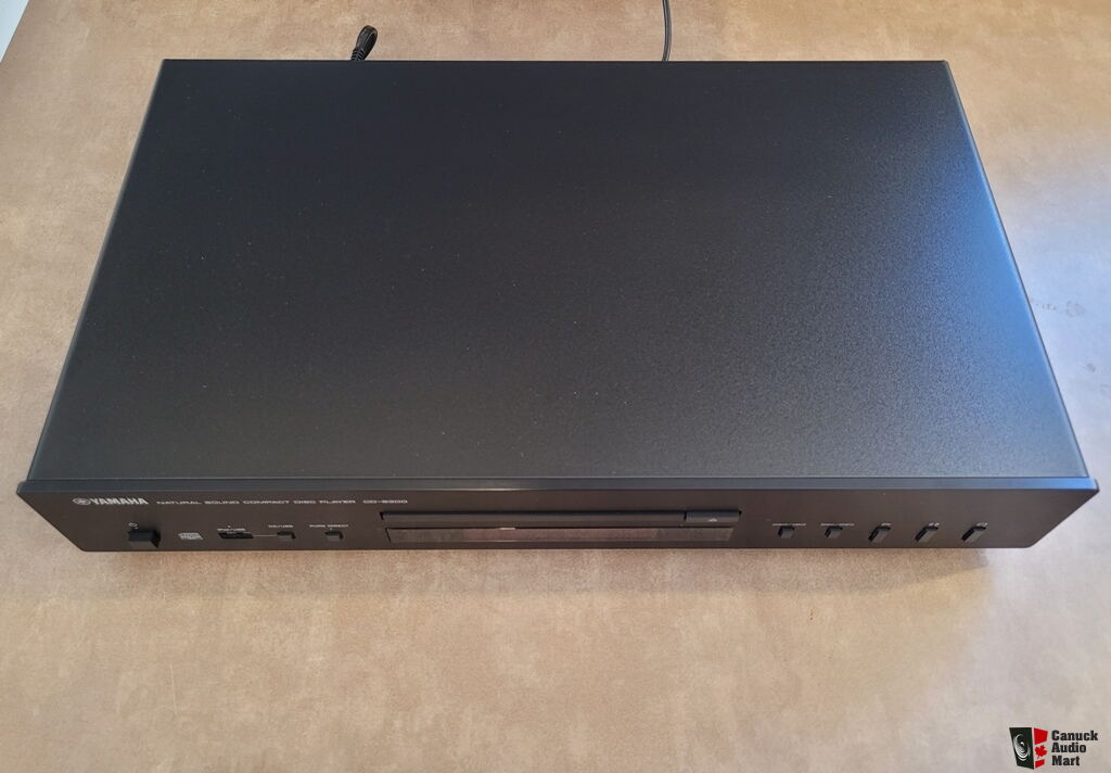 Yamaha CD Player (Like new in box) Photo #4388582 - Canuck Audio Mart