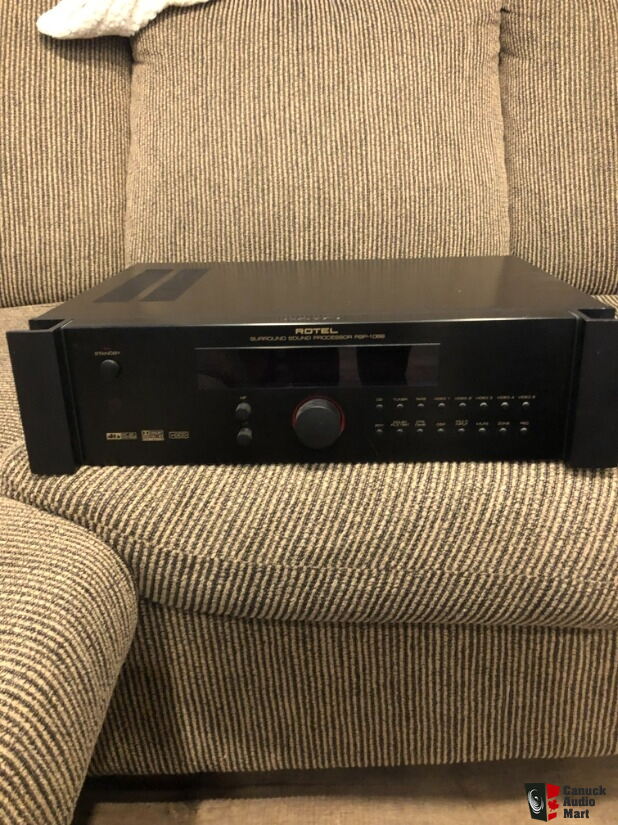 Rotel 1068 BLACK PRE/Processor IN GOOD Condition For Sale - Canuck ...