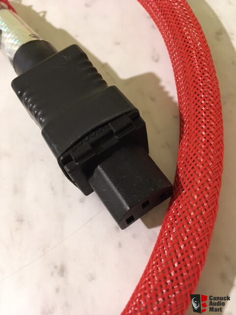 Gutwire G-Clef Power Cable Photo #4399359 - Canuck Audio Mart