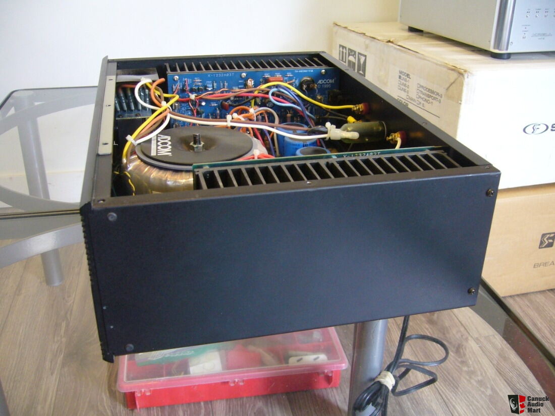 Adcom GFA 5400 Power Amp (photos added) Photo #4400680 - US Audio Mart