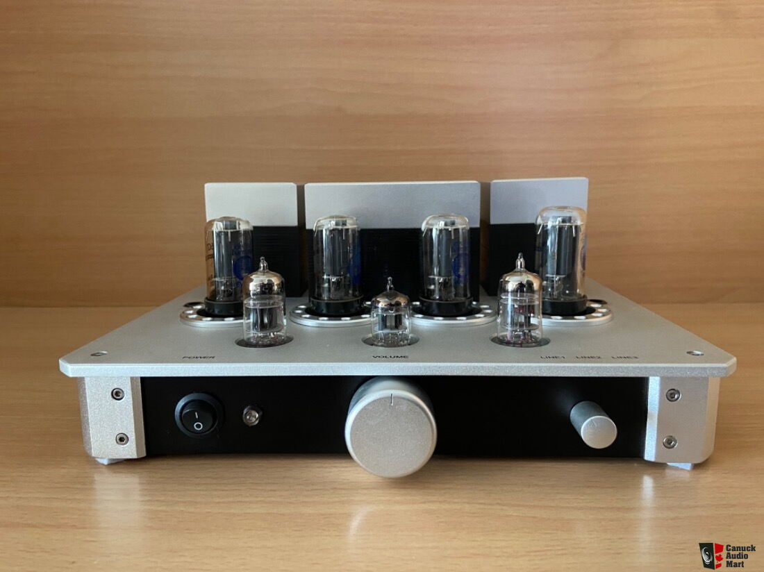 Compact Tube Integrated - Functions 100% with hum issues For Sale ...