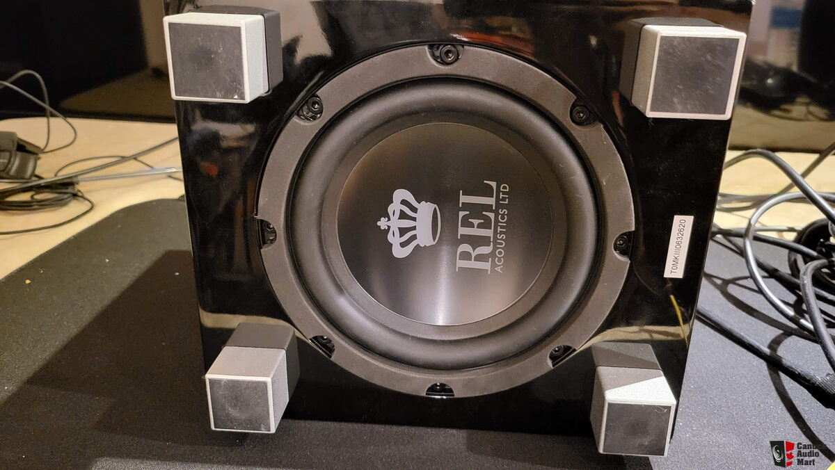 REL T/Zero MK III Subwoofer - Powerful Performance, Cosmetic Blemishes ...