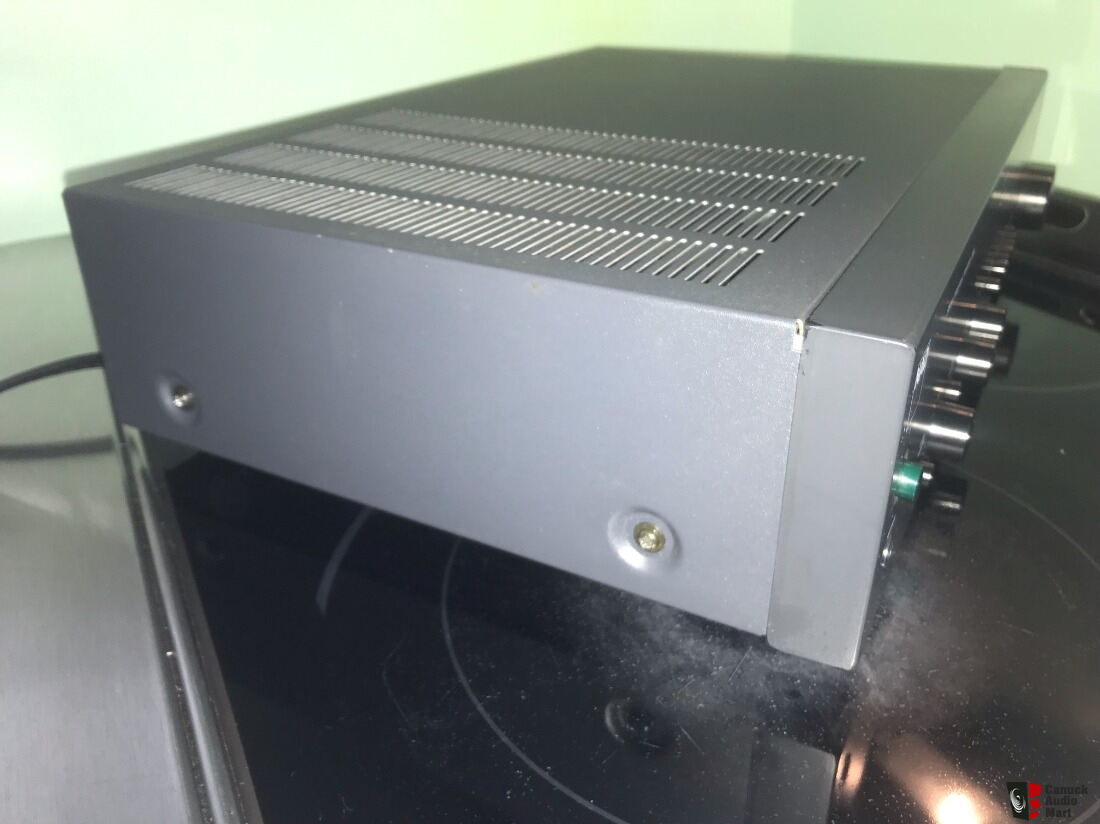 NAD model 304 integrated stereo amplifier Photo #4408219 - Canuck Audio ...
