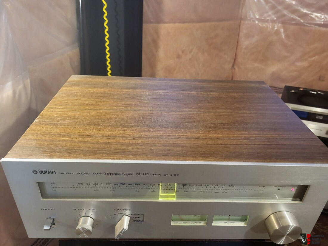 Yamaha CA 610 integrated amp and CT 610 tuner Photo #4420126 - US Audio ...
