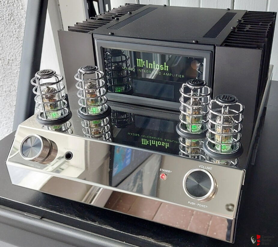 Mcintosh MA 252 Dealer Ad - Canuck Audio Mart