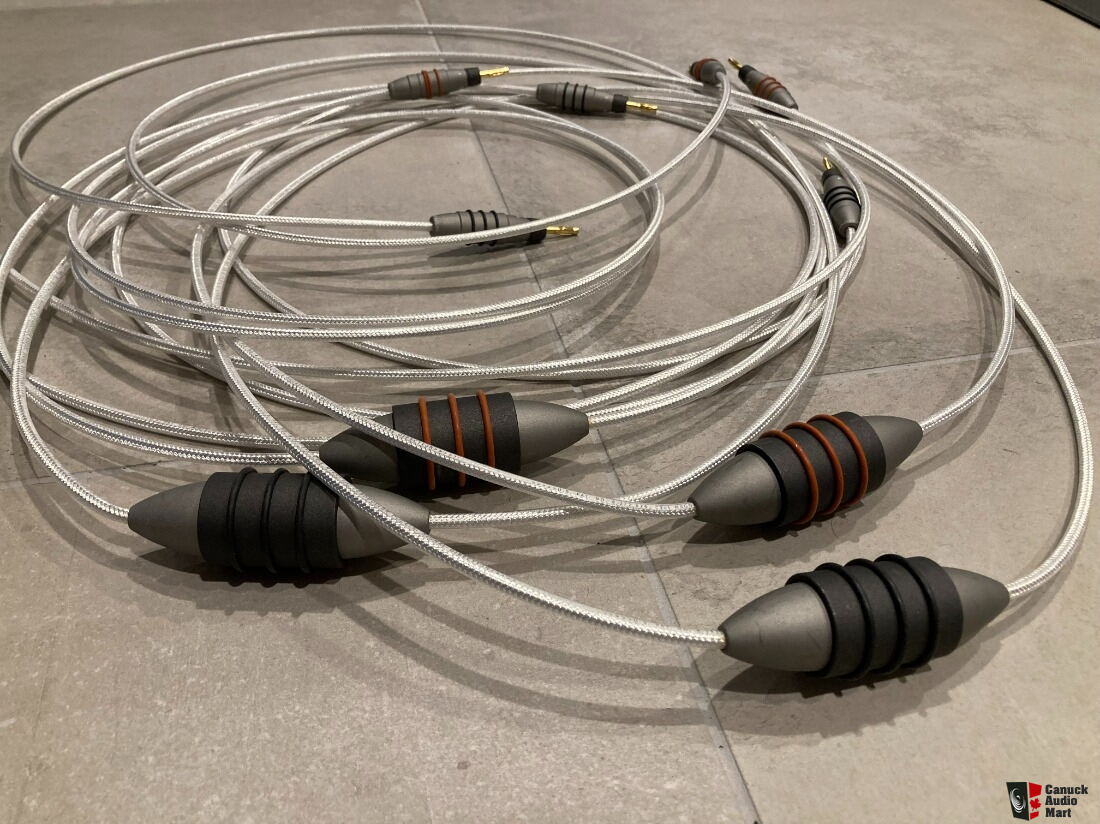 High Fidelity Cables Reveal Speaker Cables 3m Photo #4421750 - Canuck ...