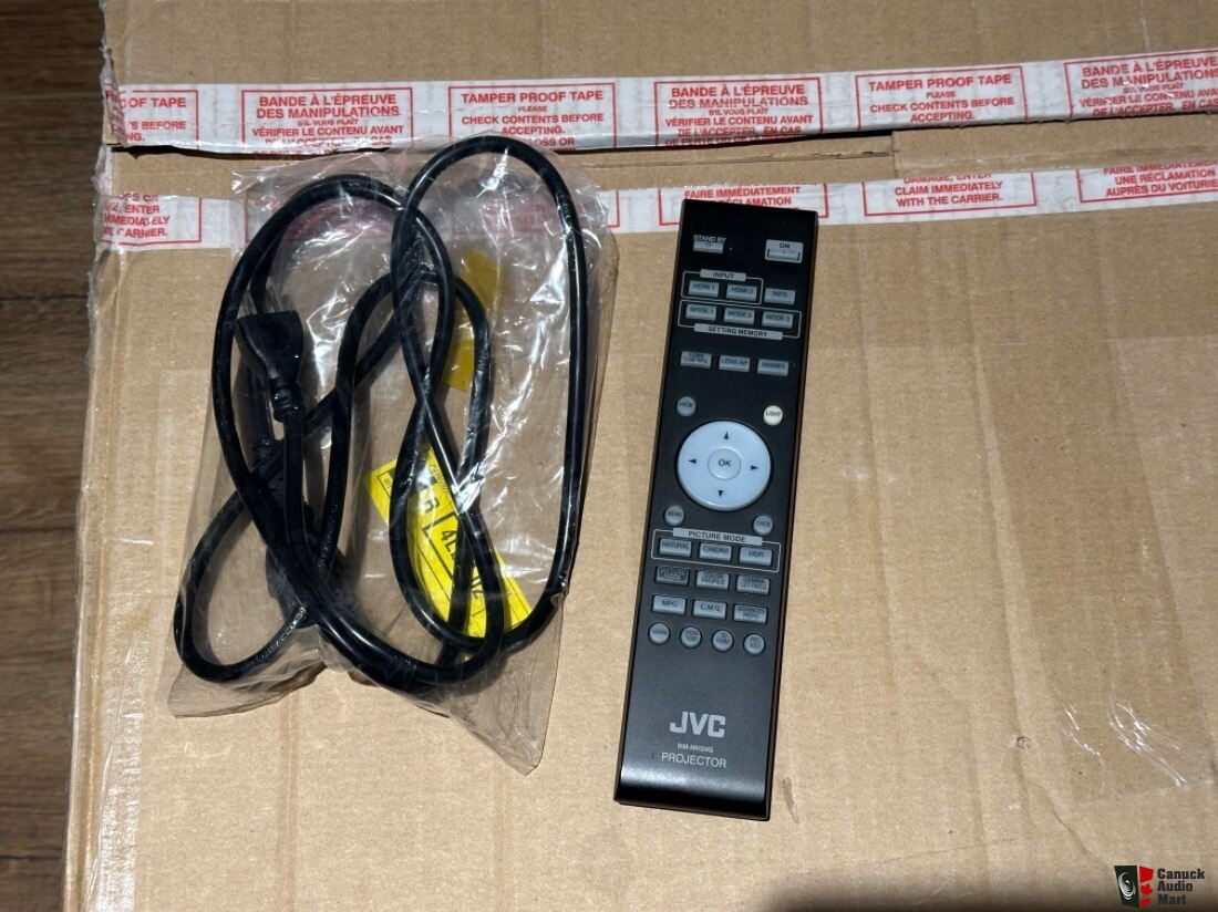 JVC DLA X790R 4K Projector (~443 hours) Photo #4424356 - Canuck Audio Mart