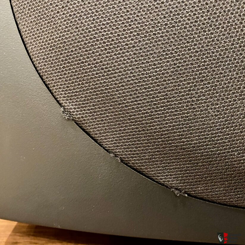 JBL 4208