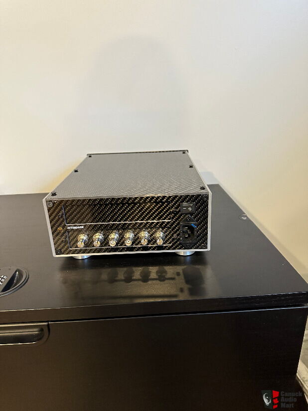 AfterDark. Project OCXO Emperor Giesemann EVA Clock. (Retail $7600.00 ...
