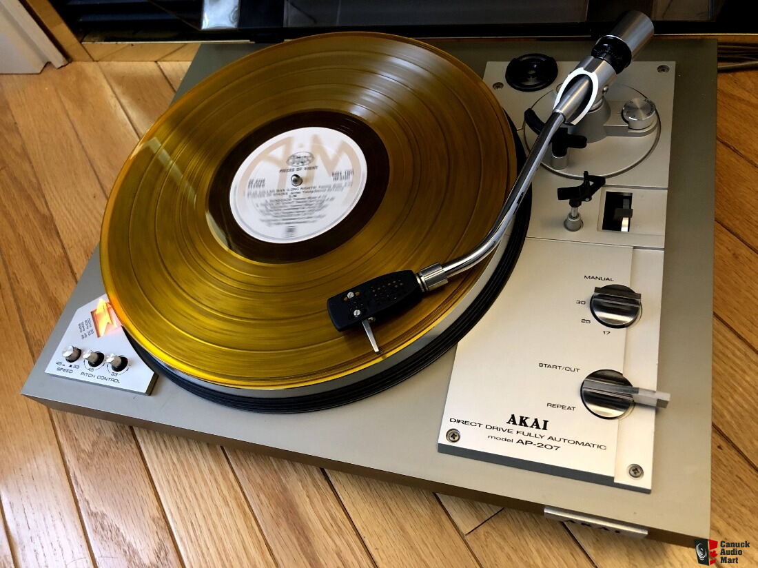 PENDING*** Akai AP-207 Fully Automatic Direct Drive Turntable In ...