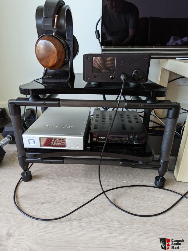 Oritron Carbon Fiber Two Shelf Stand Made In UK For Sale - Canuck Audio ...
