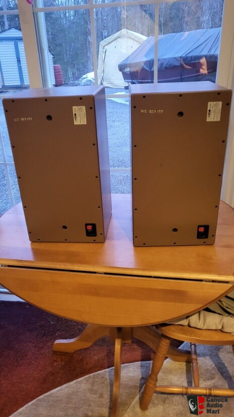 Canton Le-600 speakers Photo #4447145 - Canuck Audio Mart
