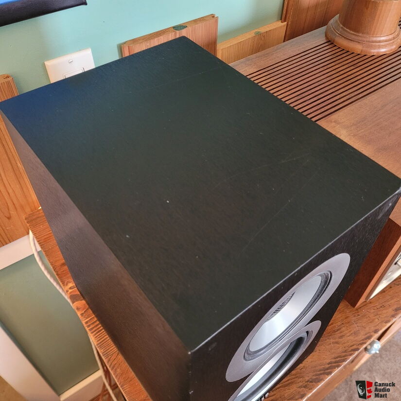 Elac UNI-FI UB5 Speakers Photo #4450231 - US Audio Mart