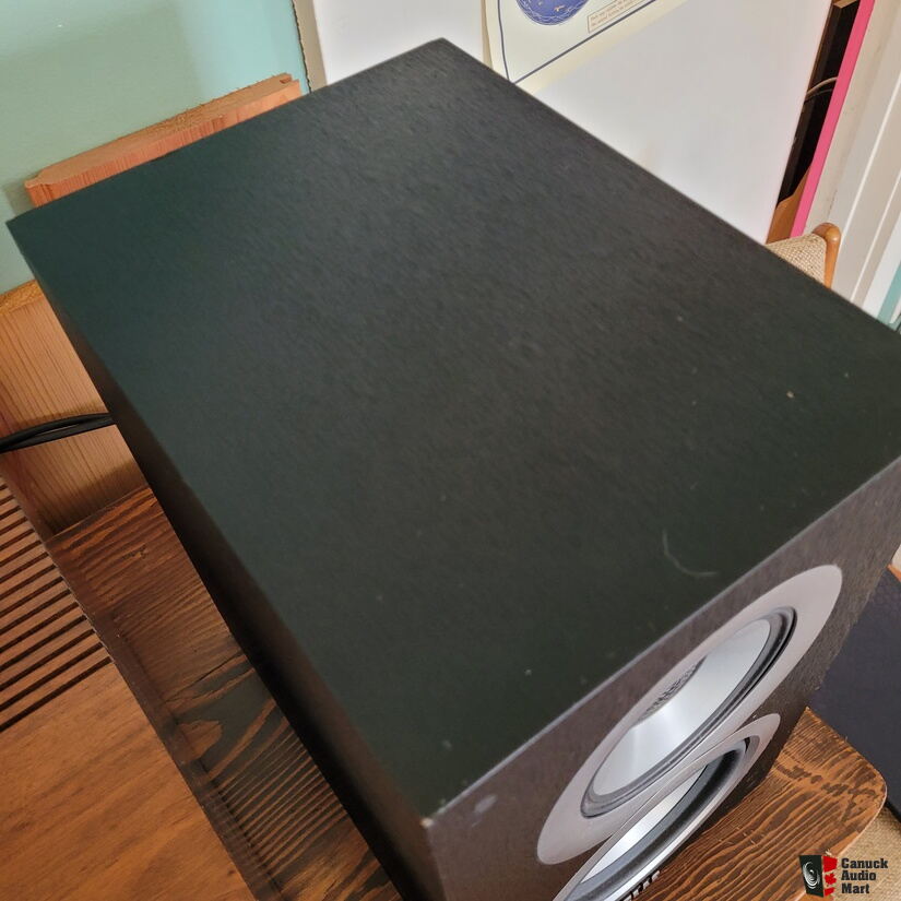 Elac UNI-FI UB5 Speakers Photo #4450232 - Canuck Audio Mart