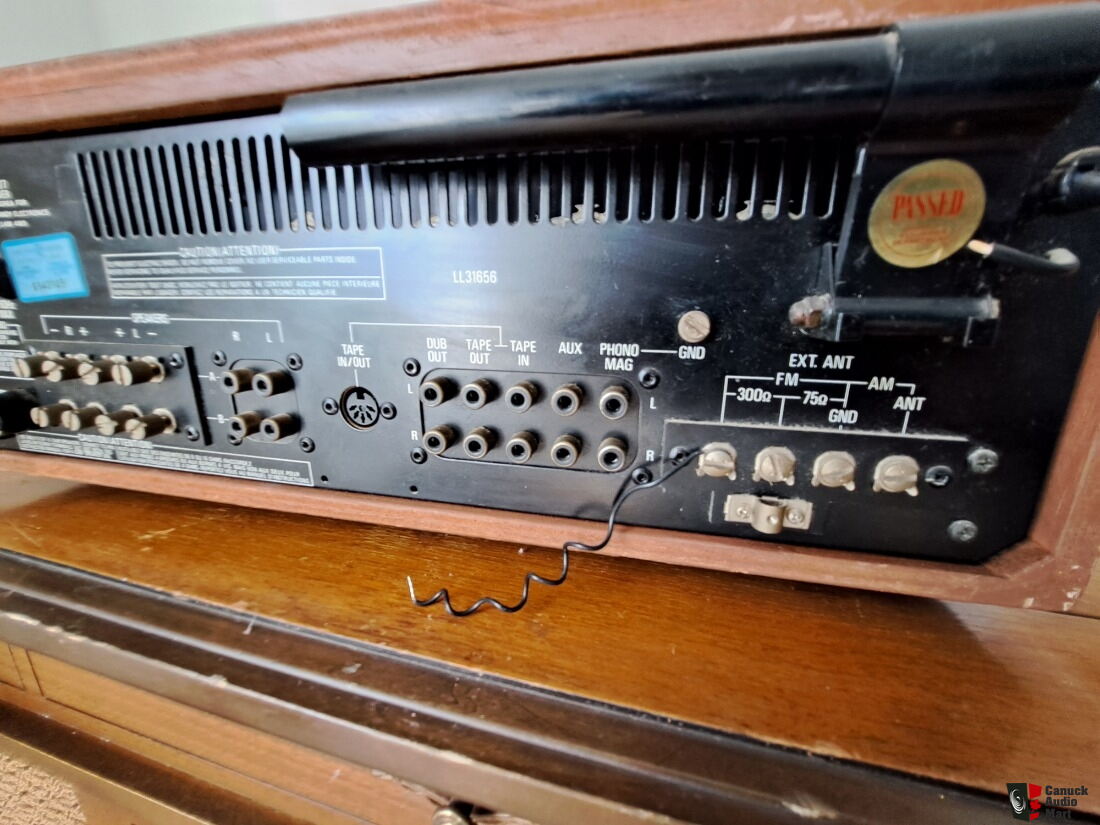 Récepteur Realistic STA-78 Photo #4451368 - Canuck Audio Mart