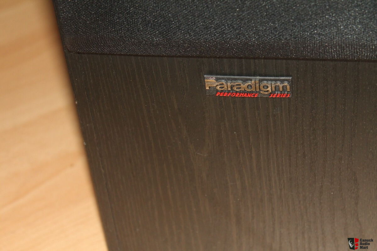 JVC RX-770V AV receiver with Paradigm 9SE MKIII Tower Speakers Photo ...